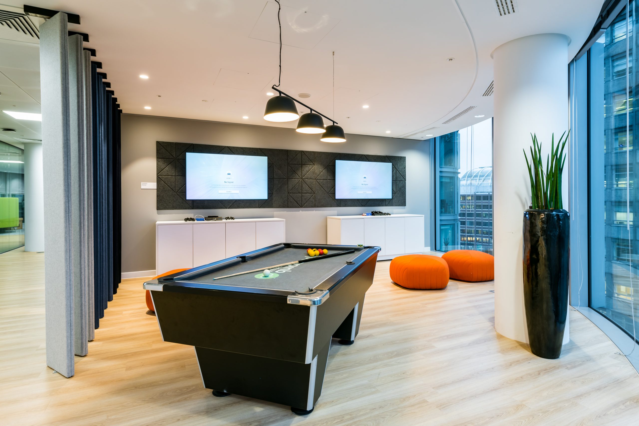 Intuit | Office Fit-Out, Cardinal Place